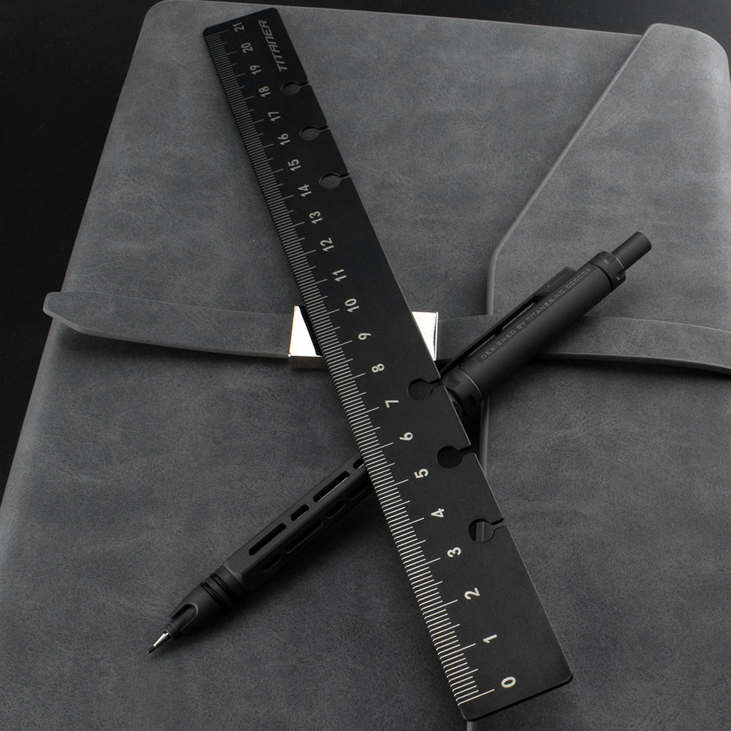 Dual-sided Ti Bookmark/Ruler – titaner